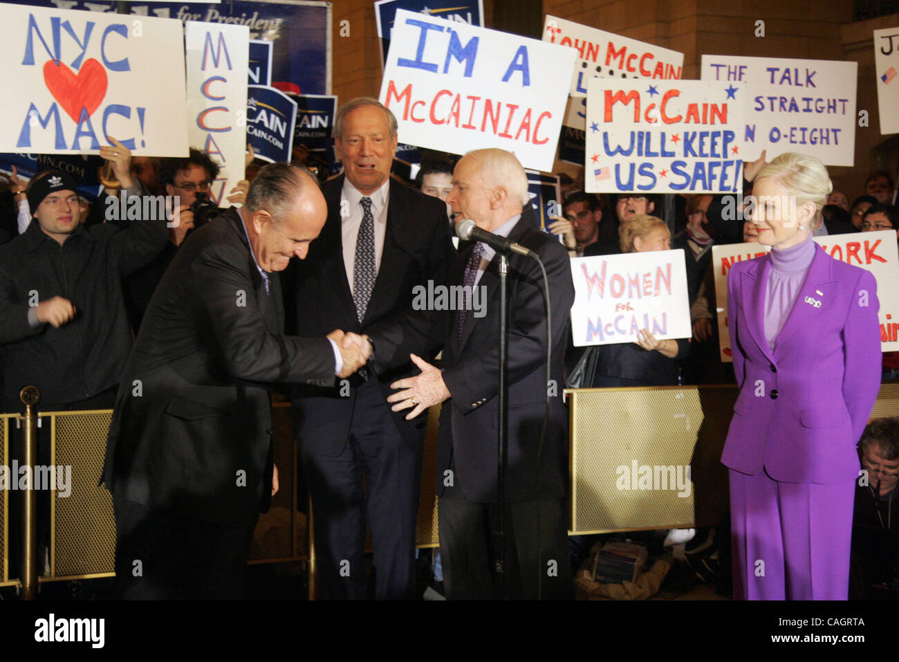 Feb 04, 2008 - New York, NY, USA - Former NYC Mayor RUDY GIULIANI ...
