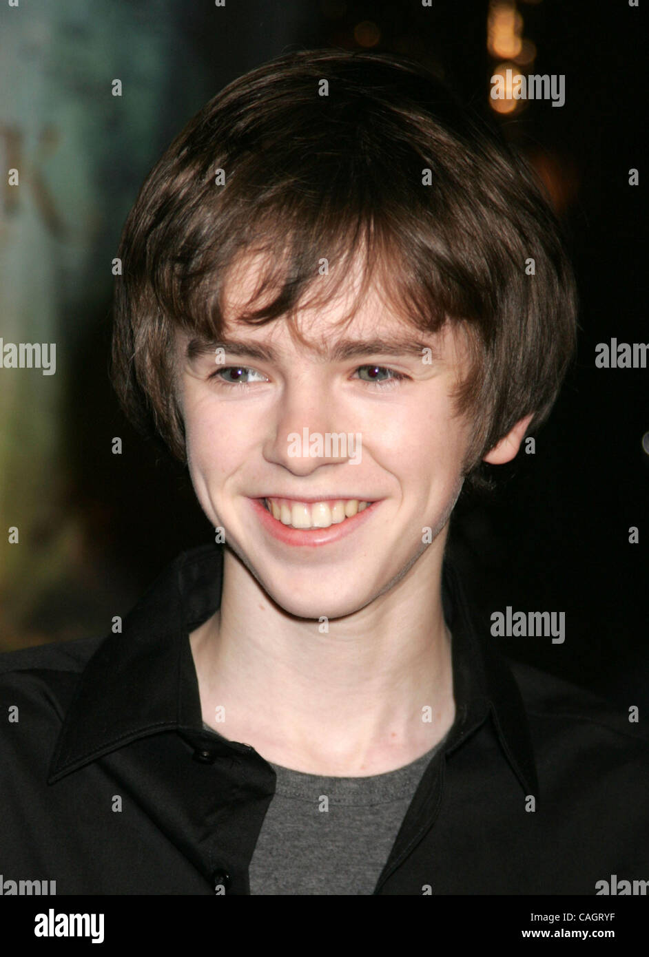 Freddie highmore hi-res stock photography and images - Alamy