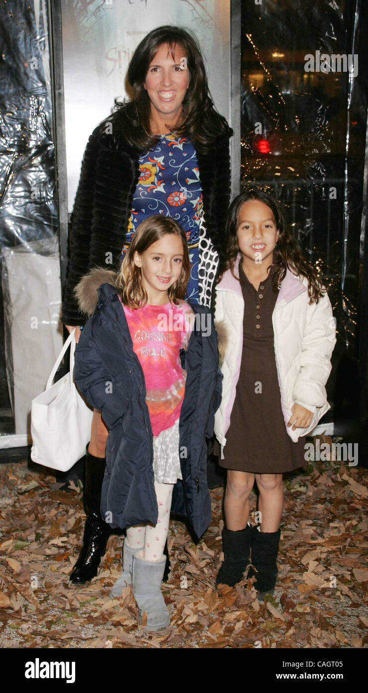 Feb 04, 2008 - New York, NY, USA - Designer LIZ LANGE and children at the New York premiere of ...