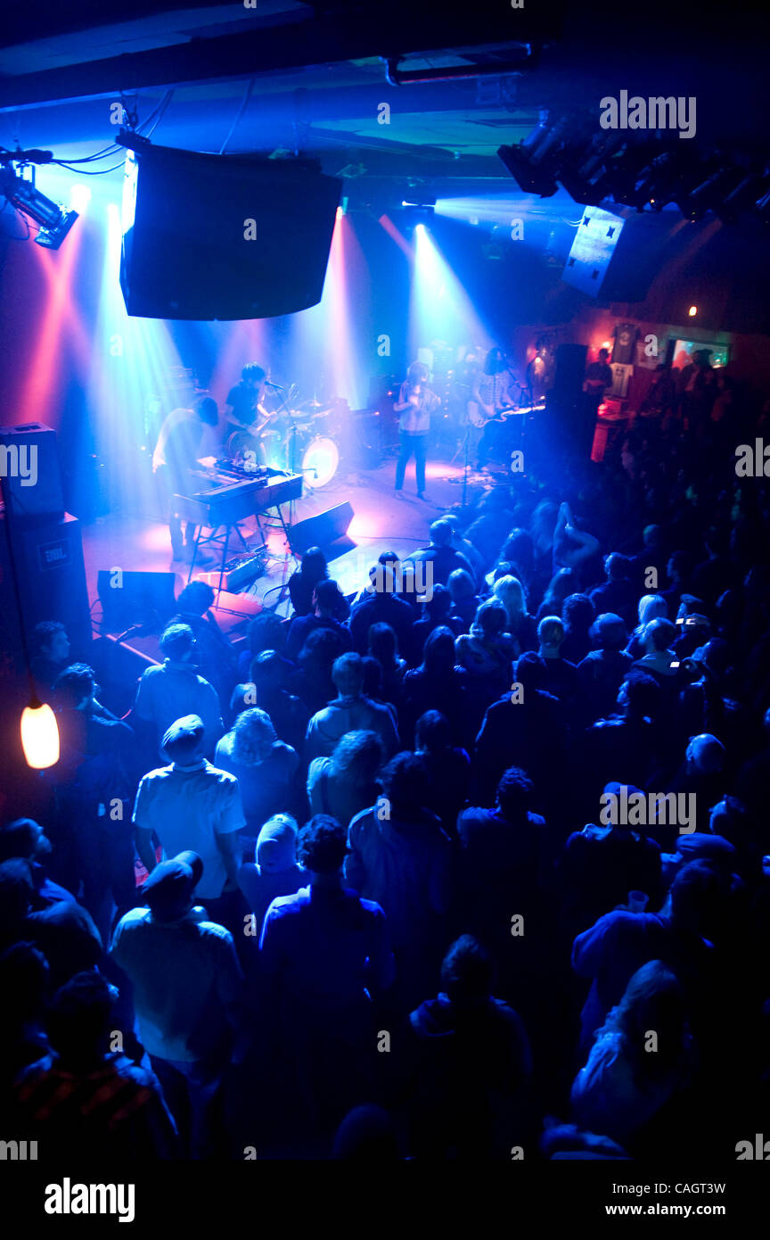 Feb 04, 2008 - San Francisco, California, USA - Canadian indie-rock ...