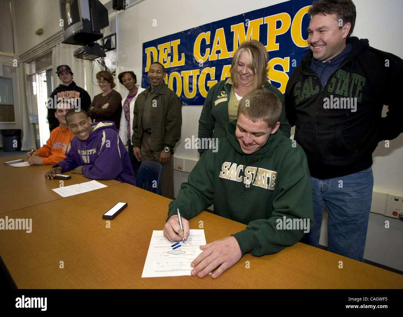 Del Campo' s Nathan Doverspike (cq) , right, (mother Debbi Doverspike ...
