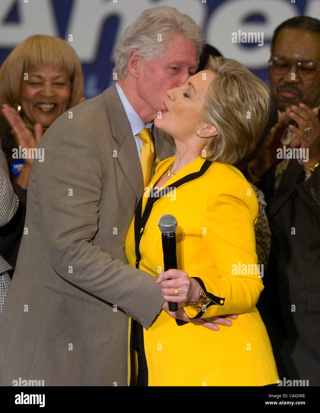 2008 presidential primary campaign hi-res stock photography and images ...