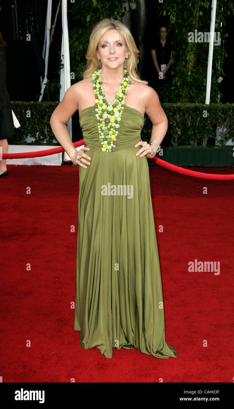 Jan 27, 2008 - Los Angeles, California, USA - Actress JANE KRAKOWSKI ...