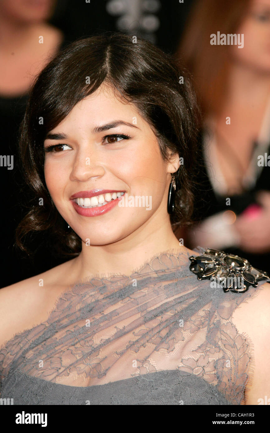 Jan 27, 2008 - Los Angeles, California, USA - Actress AMERICA FERRERA ...