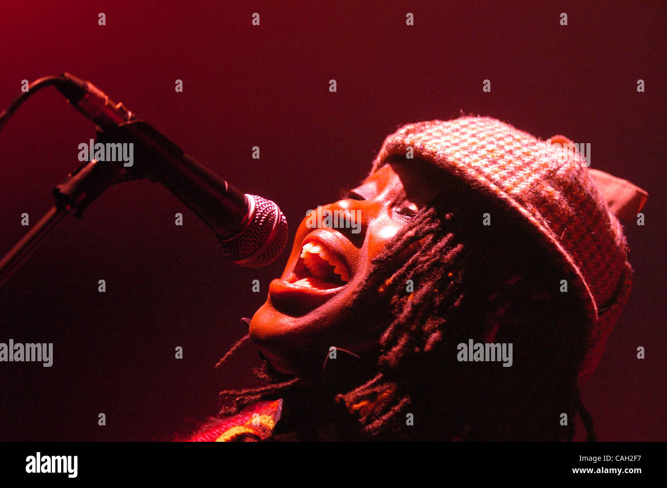 Tawiah singer hi-res stock photography and images - Alamy