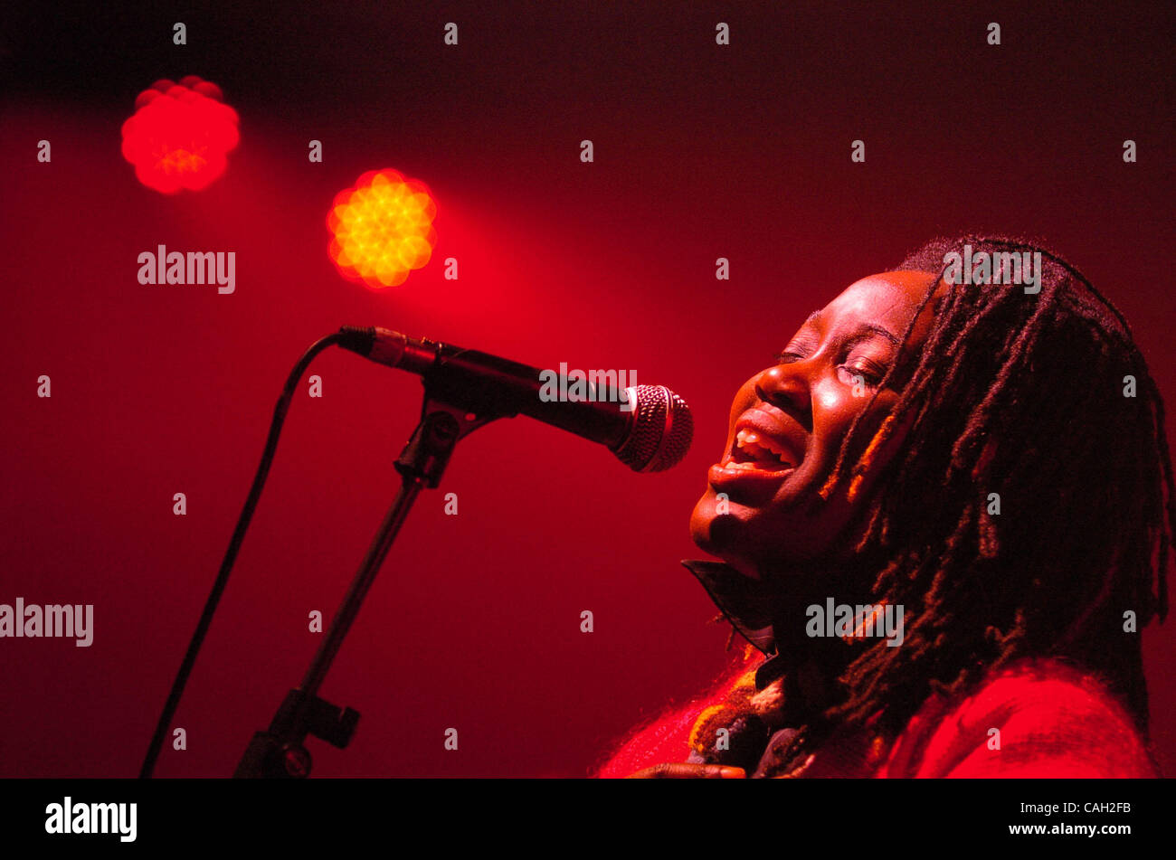 Tawiah singer hi-res stock photography and images - Alamy