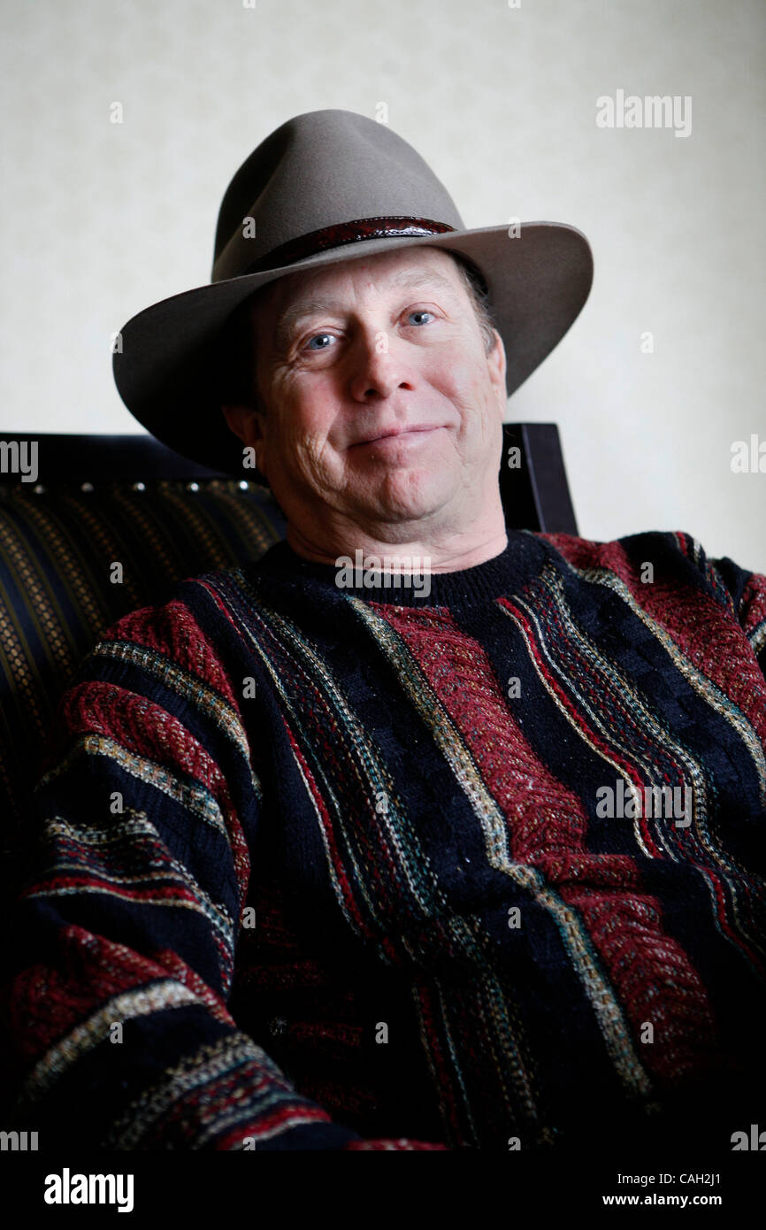 Douglas Schwartz is an American TV scriptwriter and television creator ...