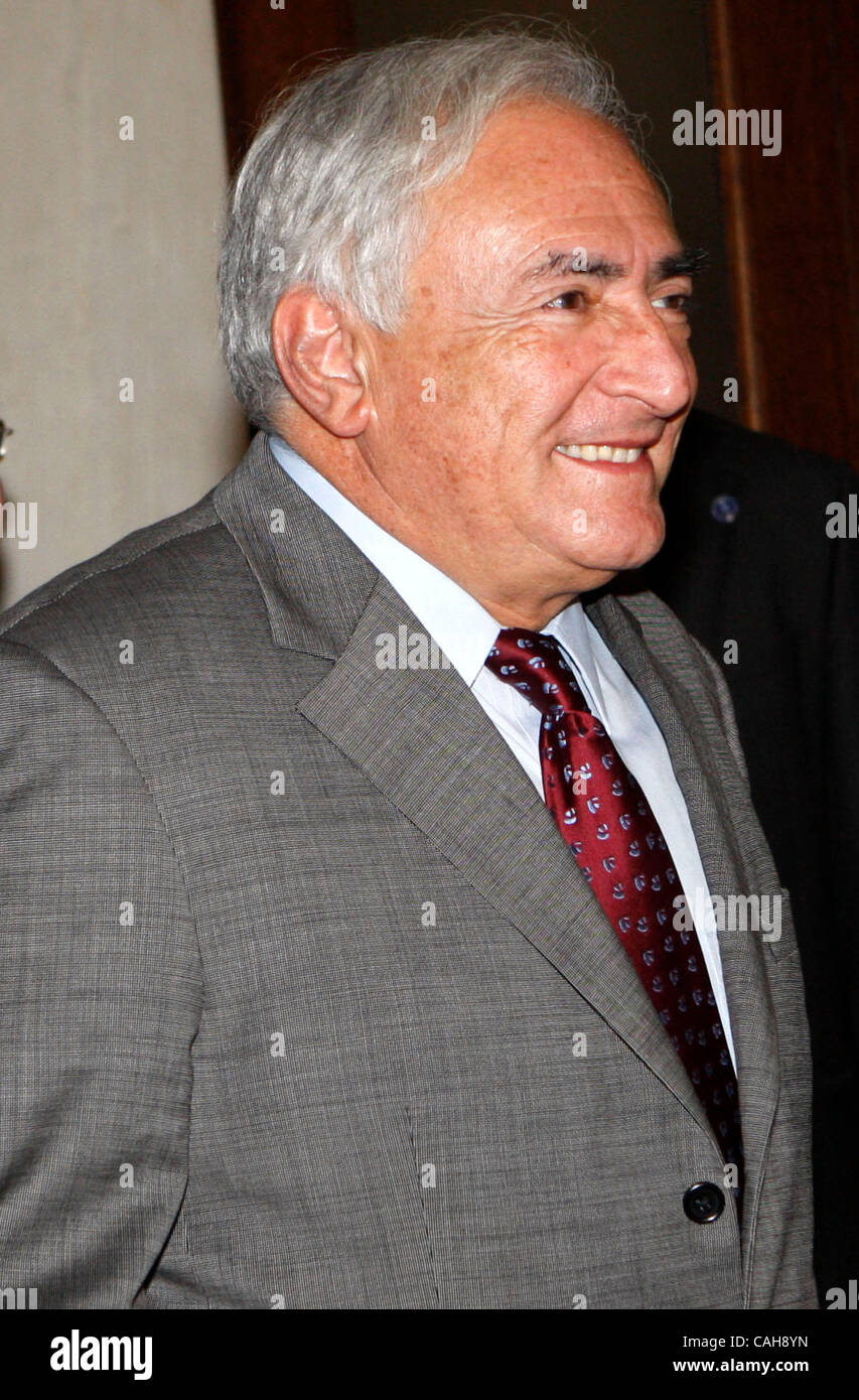 Dominique strauss kahn arrested hi-res stock photography and images - Alamy