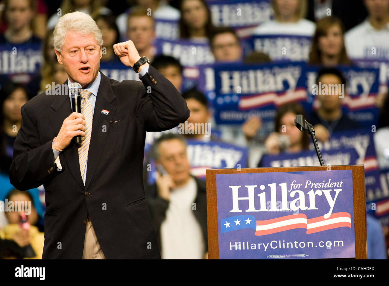 JANUARY 15 - DAVIS, CA: Former President Bill Clinton attends the ...
