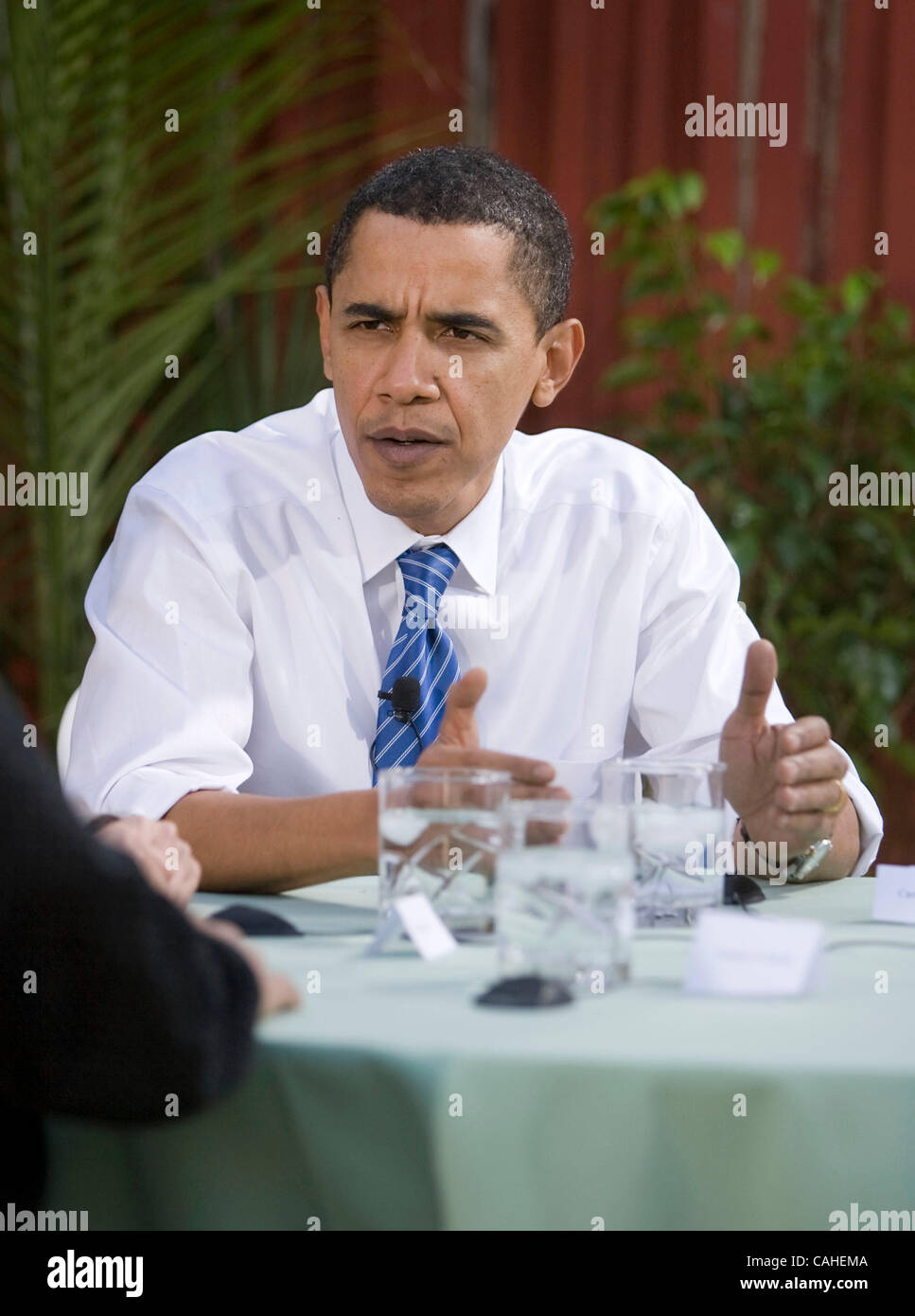 January 16, 2007 - Van Nuys, CA, USA - At the home of a Van Nuys, CA ...