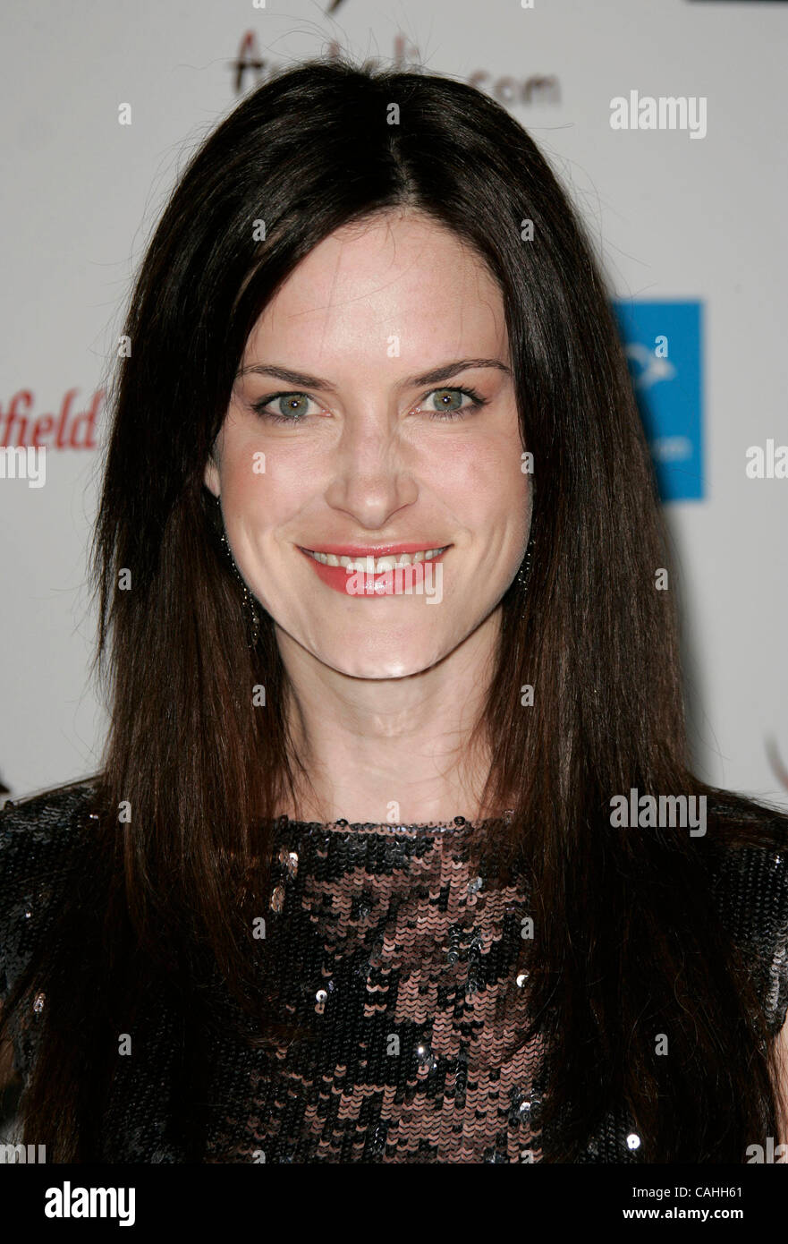Jan 19, 2008 - Hollywood, California, USA - Actress VICTORIA HILL ...