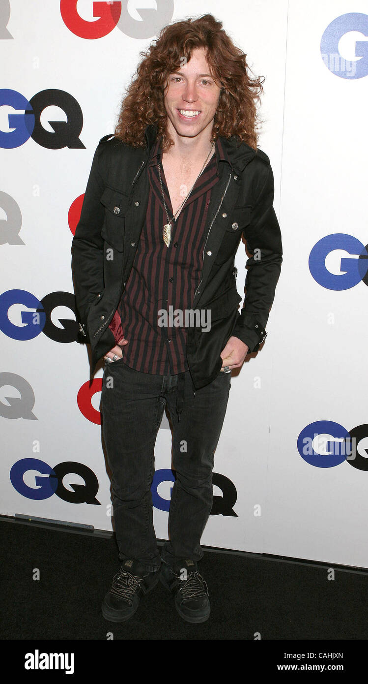Dec 05, 2007; Hollywood, California, USA; Snow Border SHAUN WHITE at ...