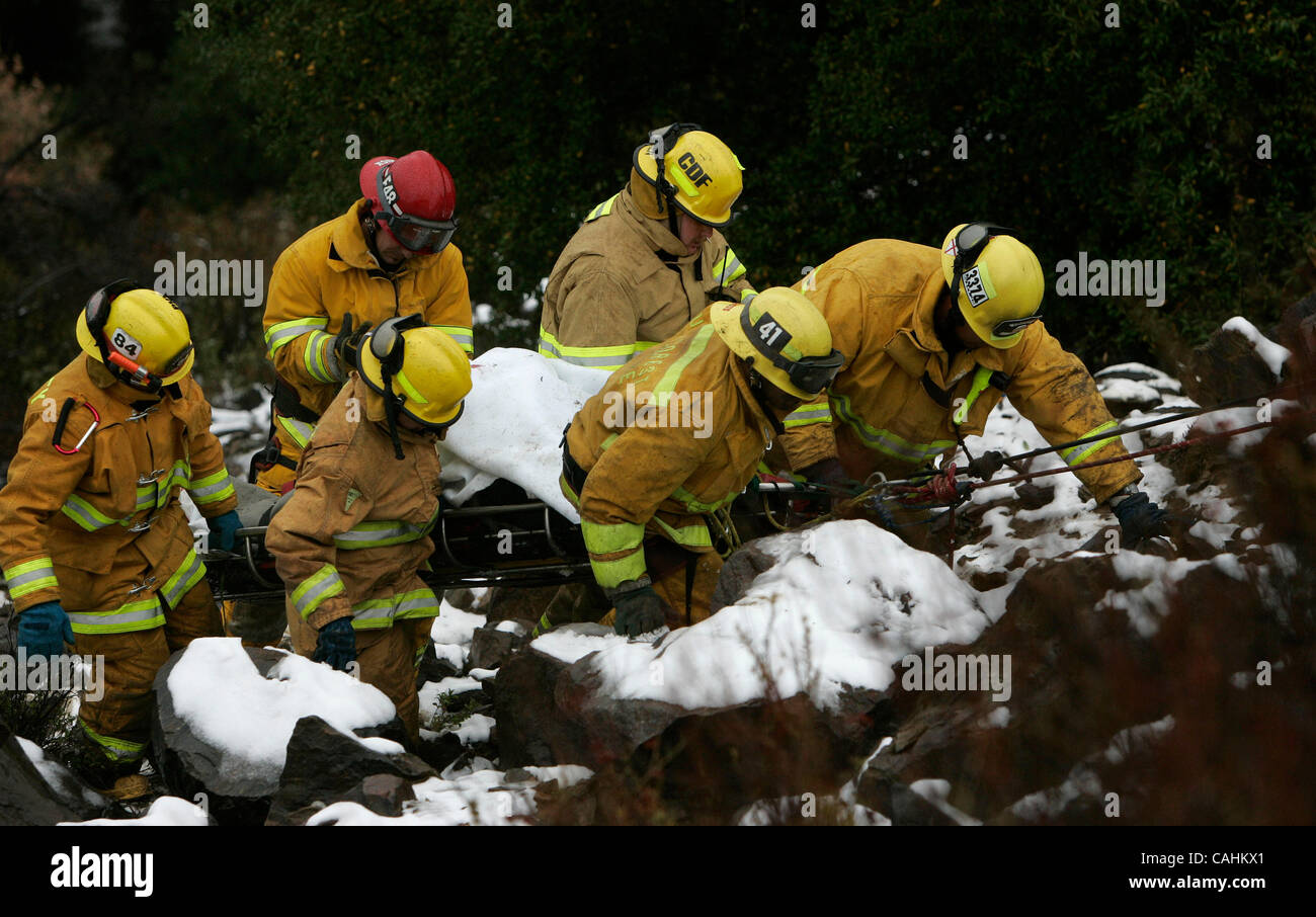 Dec. 8, 2007, Pine Valley, Ca. -- Fire fighters from the US Forest ...