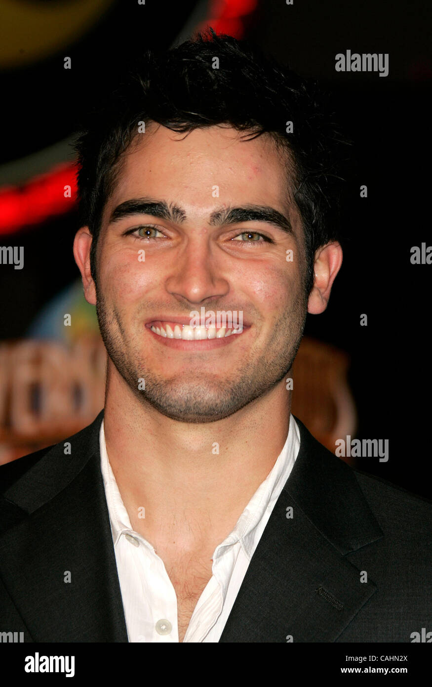 Dec 10, 2007 - Universal City, California, USA - Actor TYLER HOECHLIN ...