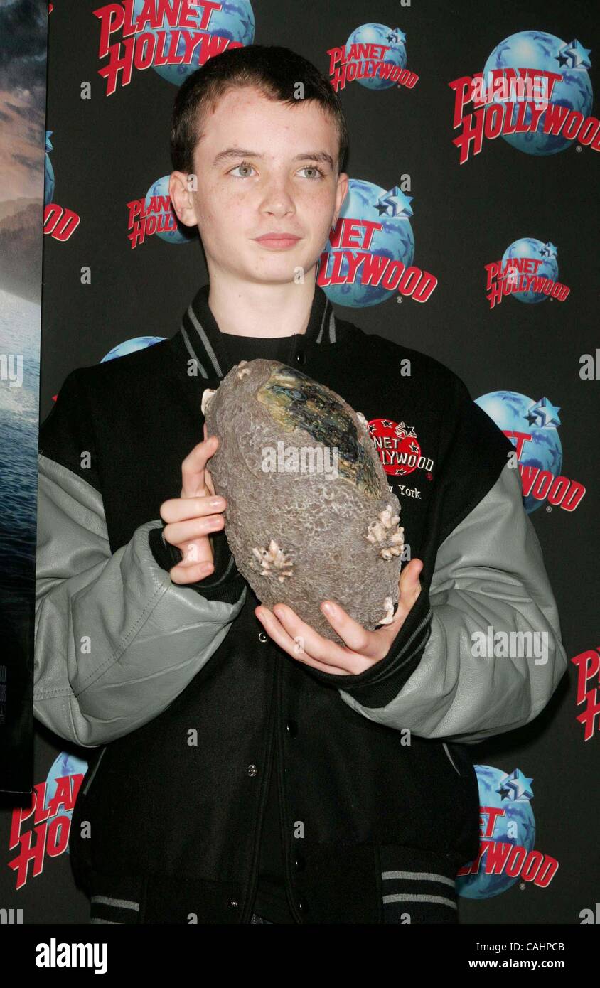 Dec. 12, 2007 - New York, New York, U.S. - ALEX ETEL DONATES ...