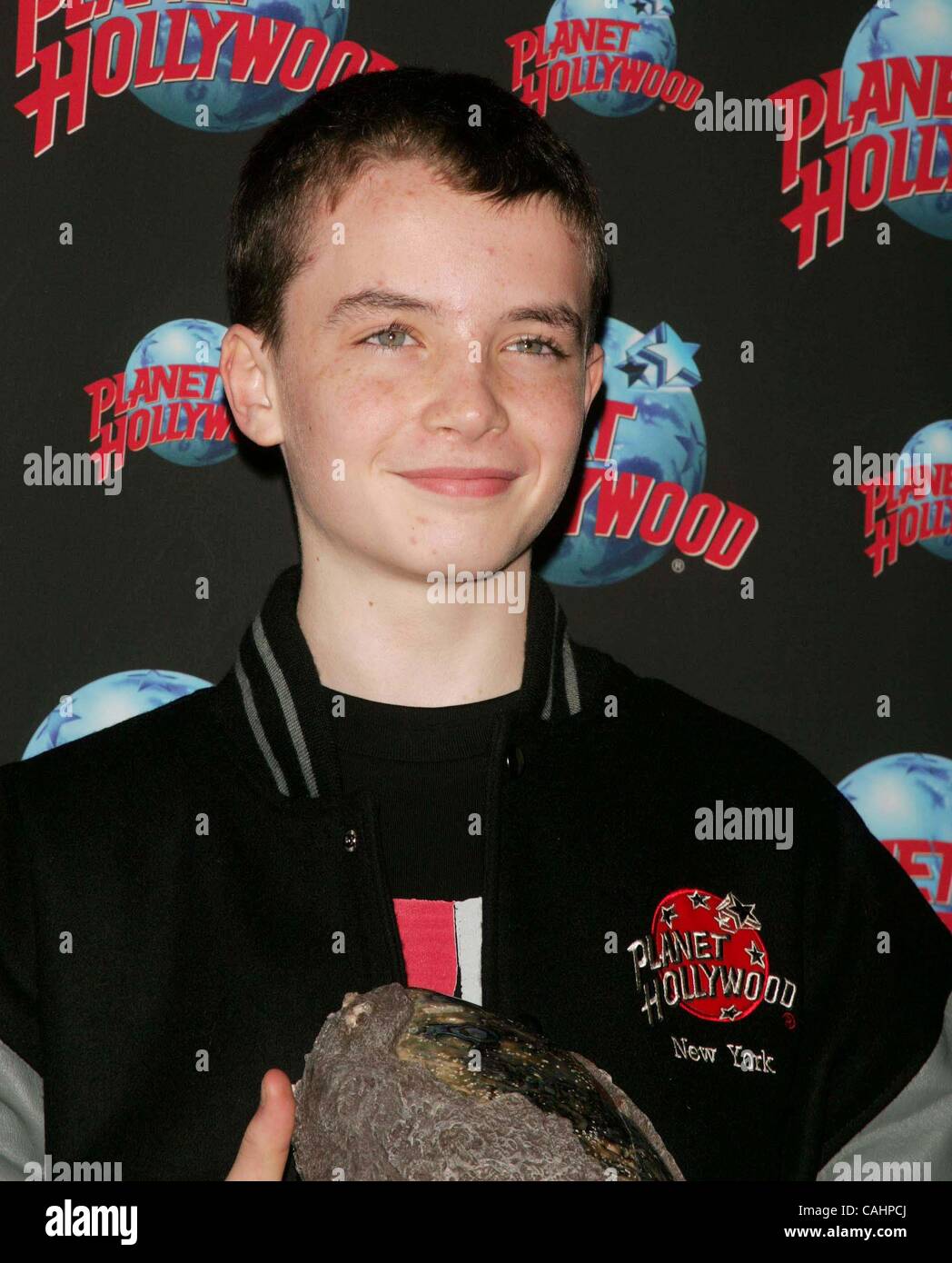 Dec. 12, 2007 - New York, New York, U.S. - ALEX ETEL DONATES ...