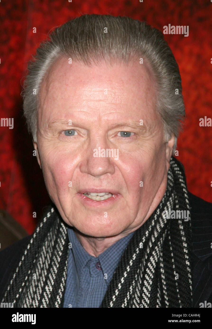 Dec 13, 2007 - New York, NY, USA - JON VOIGHT at the New York premiere ...