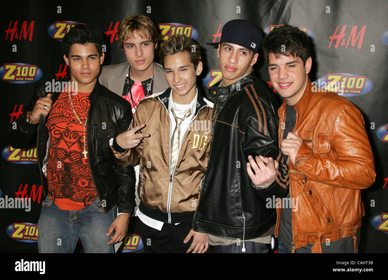 Chris moy josé monti montañez hi-res stock photography and images - Alamy