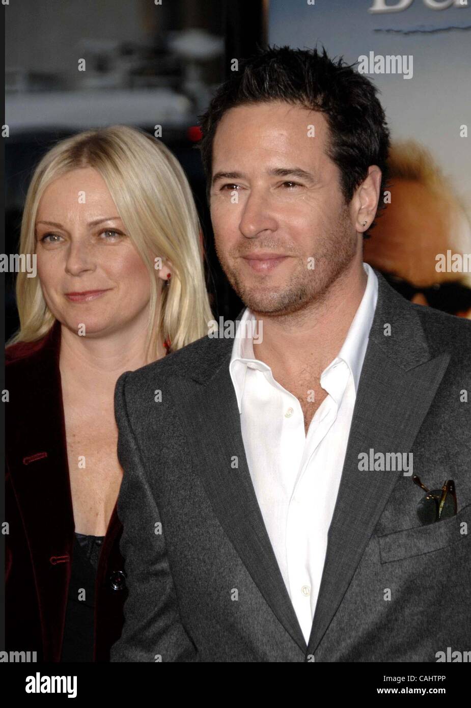 Dec. 16, 2007 - Hollywood, California, U.S. - Debbon Ayer and Rob ...