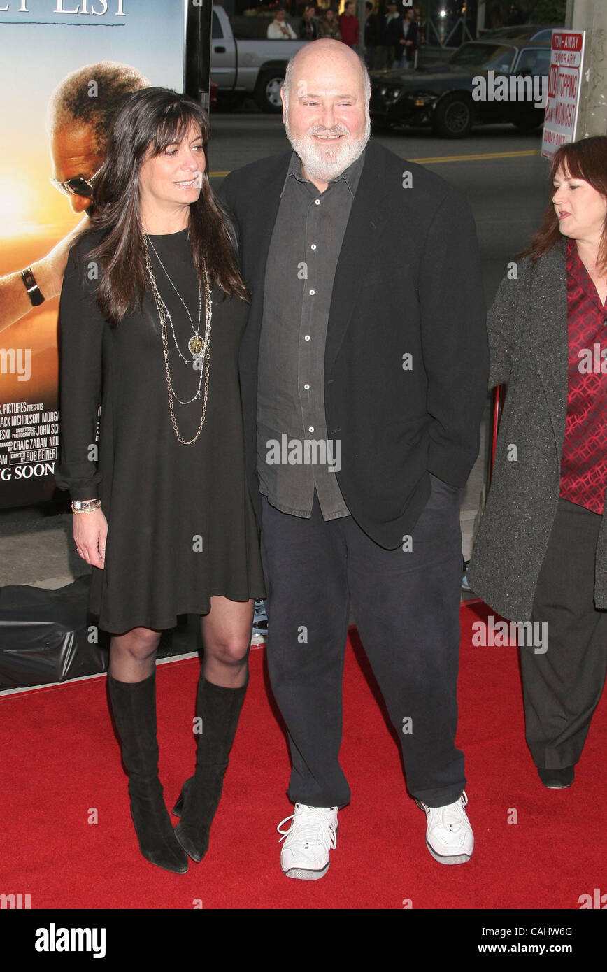 Rob reiner wife hi-res stock photography and images - Alamy