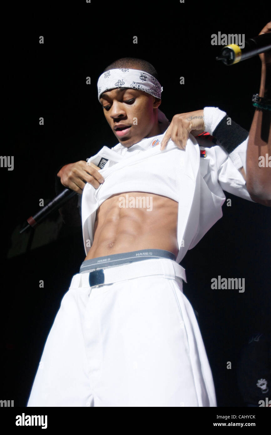 Bow Wow performing at Madison Square Garden, NYC on December 21, 2007 ...