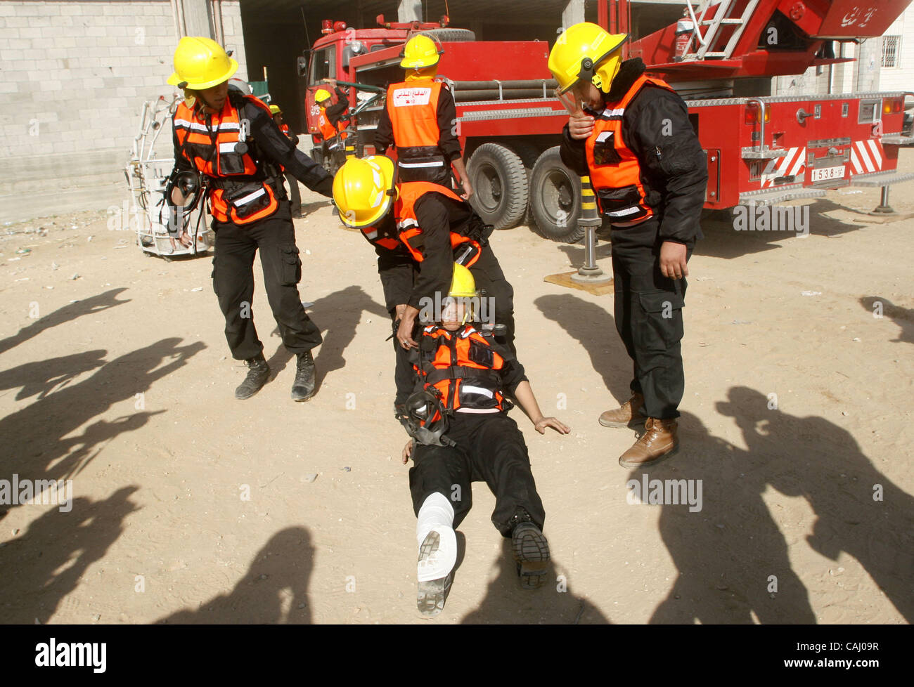 Civil emergency hi-res stock photography and images - Alamy