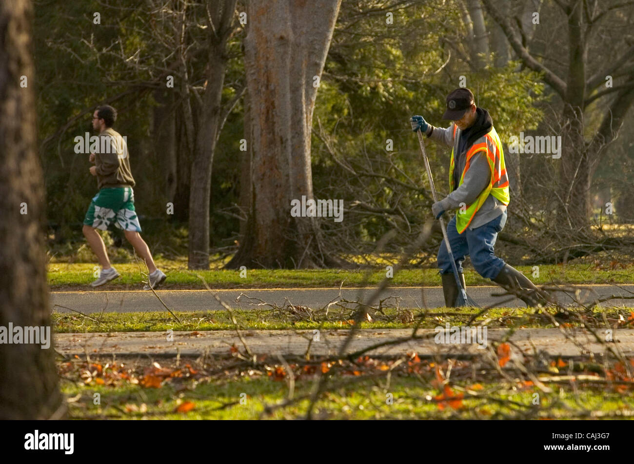 City of Sacramento Parks and Recreation worker Vanald Hawkins (cq ...