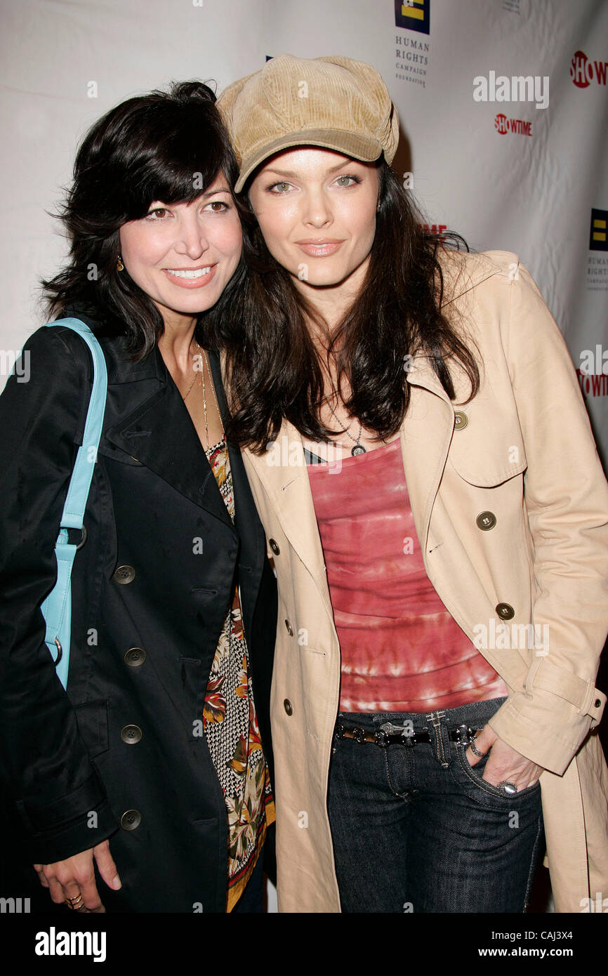 Jan 06, 2008 - West Hollywood, California, USA - Actress ELIZABETH ...