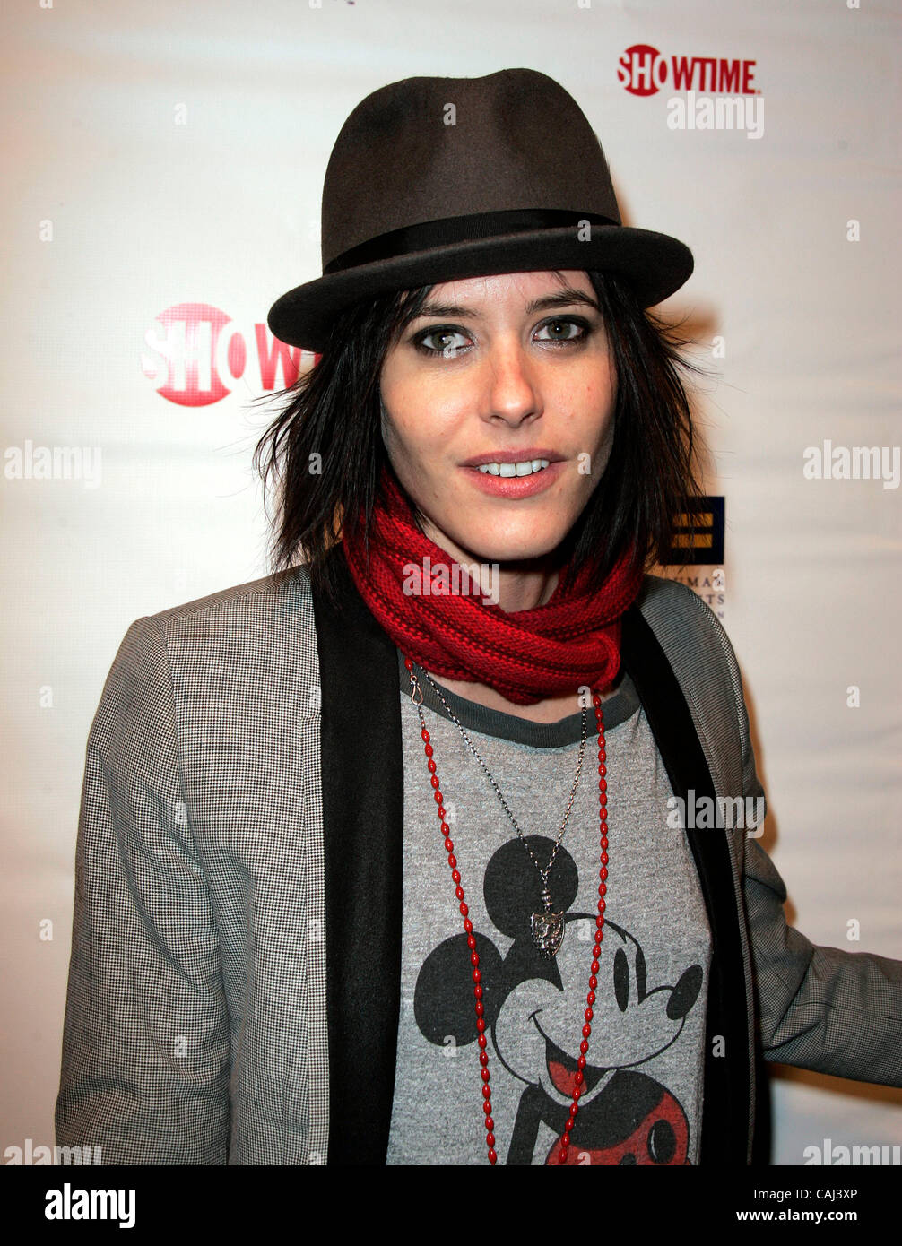 Jan 06, 2008 - West Hollywood, California, USA - Actress KATE MOENNIG ...