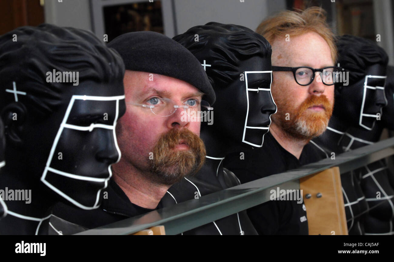 From left, Discovery Channel's MythBusters Jamie Hyneman and Adam ...