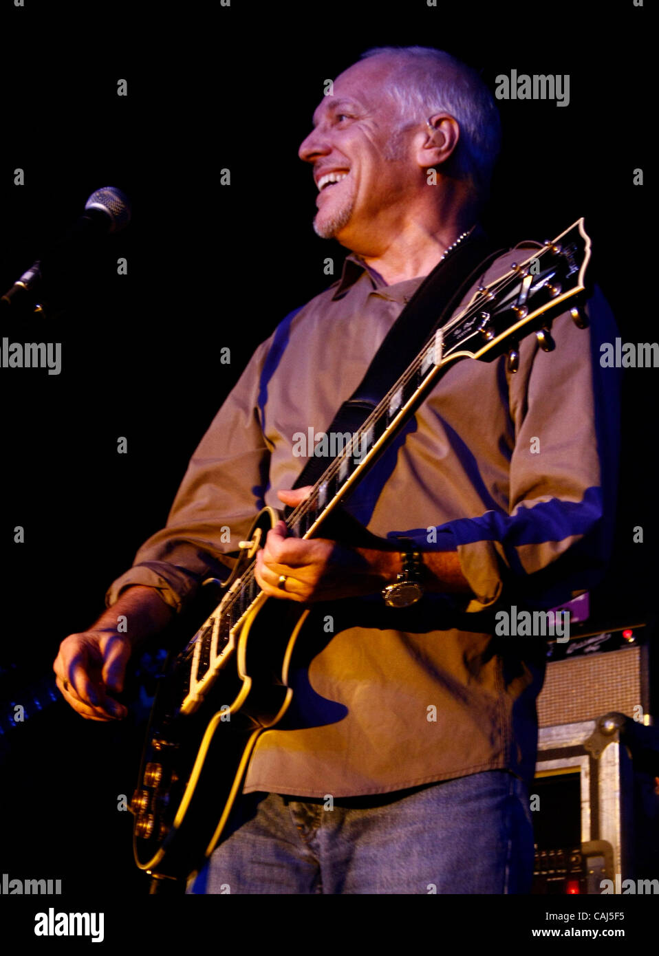 Singer and guitarist Peter Frampton performs at the Gibson guitar tent ...