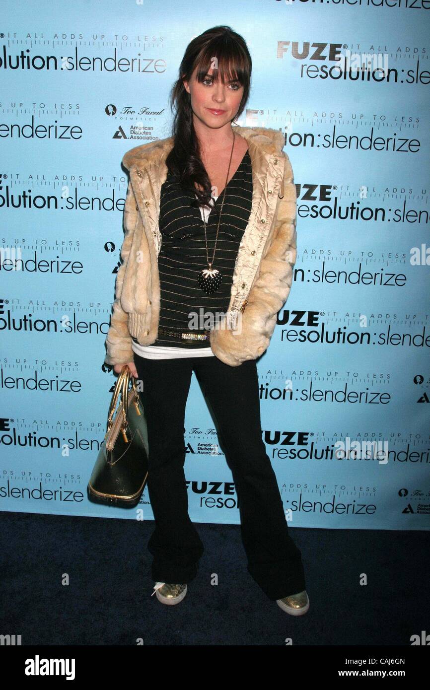 Jan. 9, 2008 - Hollywood, California, U.S. - I12559CHW.FUZE RESOLUTION ...