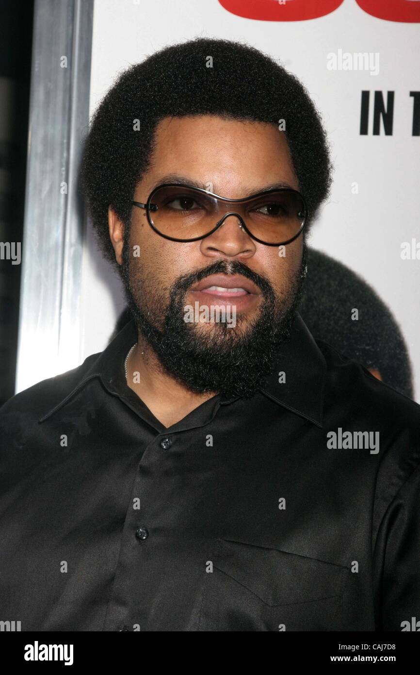 Ice cube 2008 hi-res stock photography and images - Alamy