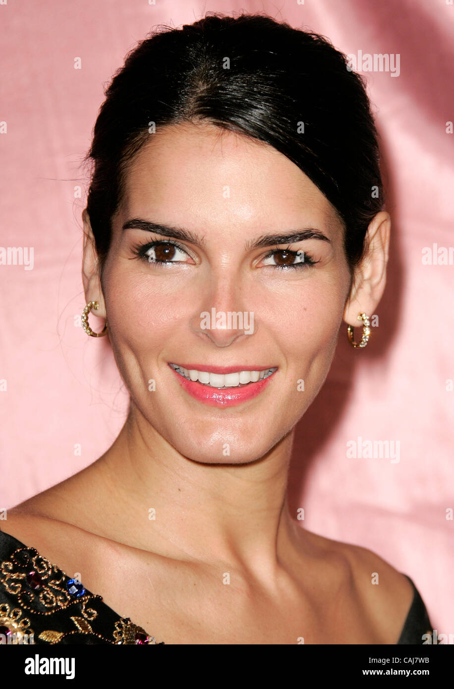 Jan 10, 2008 - Beverly Hills, California, USA - Actress ANGIE HARMON ...