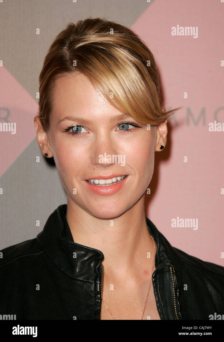 Jan 10, 2008 - Beverly Hills, California, USA - Actress JANUARY JONES ...