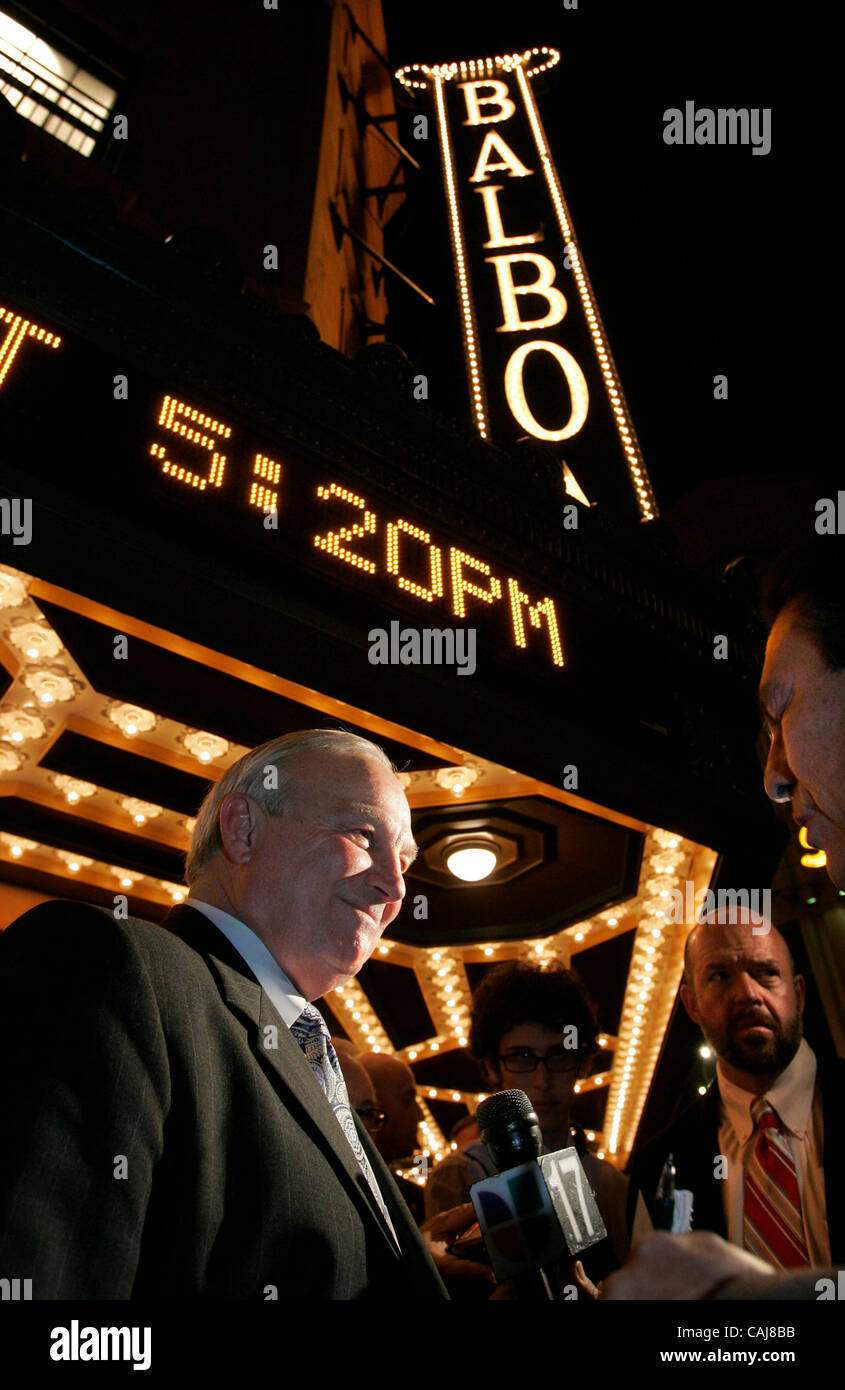 January 10, 2008, San Diego, California, USA After San Diego Mayor ...
