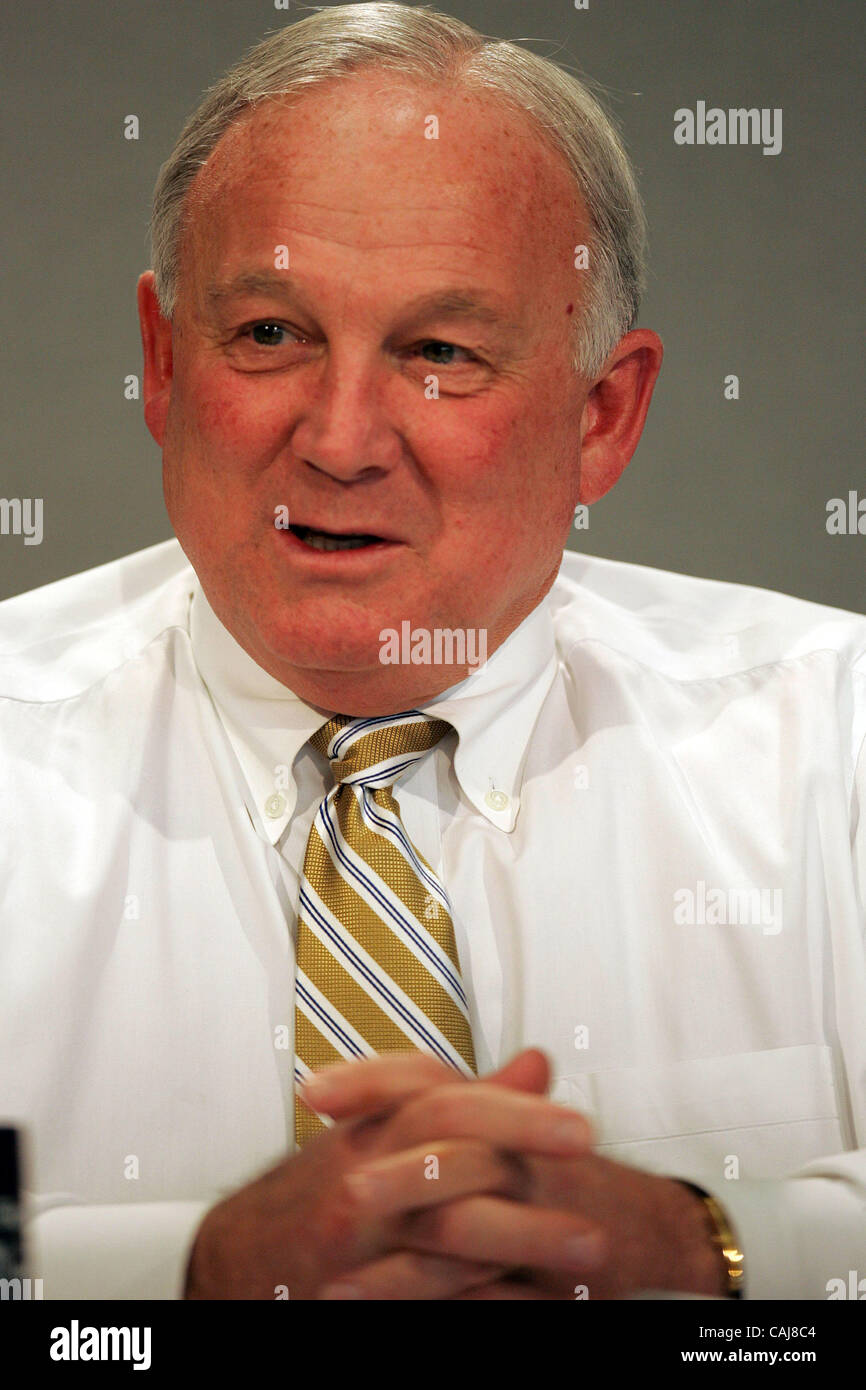 EXCLUSIVE January 11, 2008 San Diego California USA San Diego Mayor ...