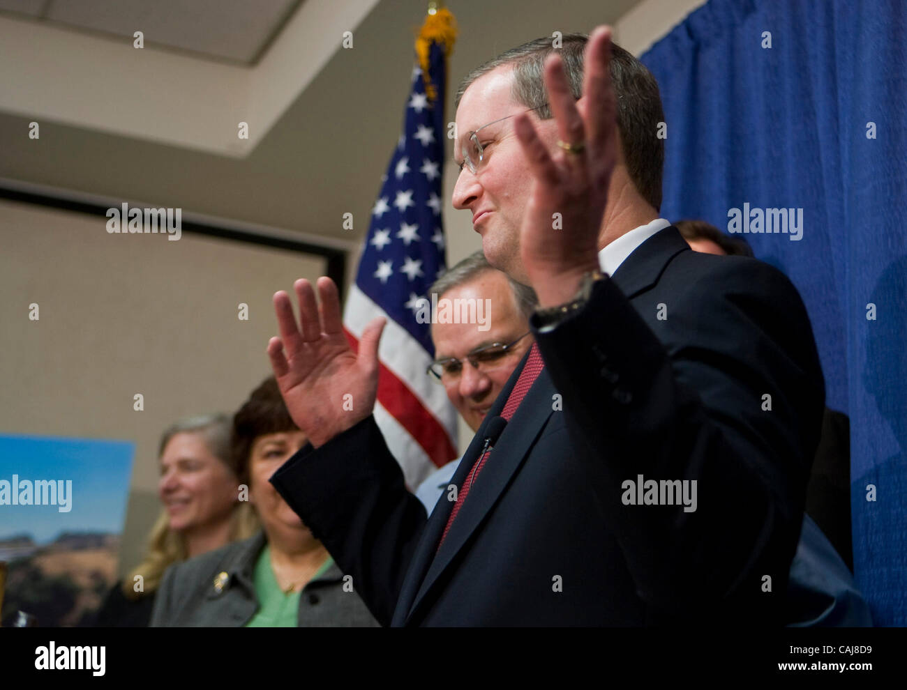 Congressman John Doolittle announces he will retire from congress ...