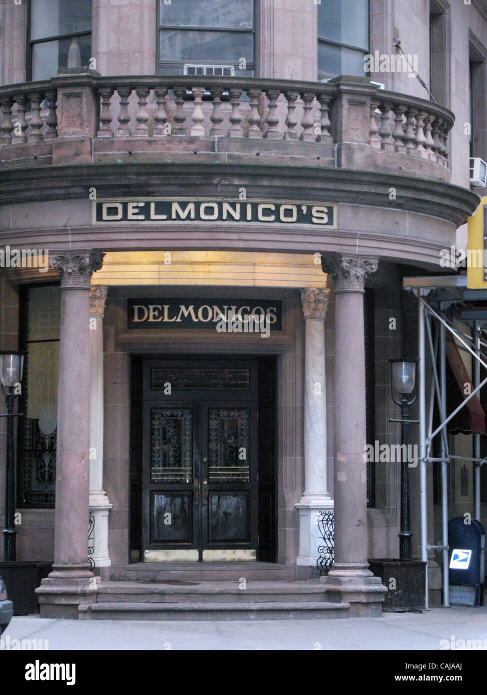 Delmonico’s hi-res stock photography and images - Alamy
