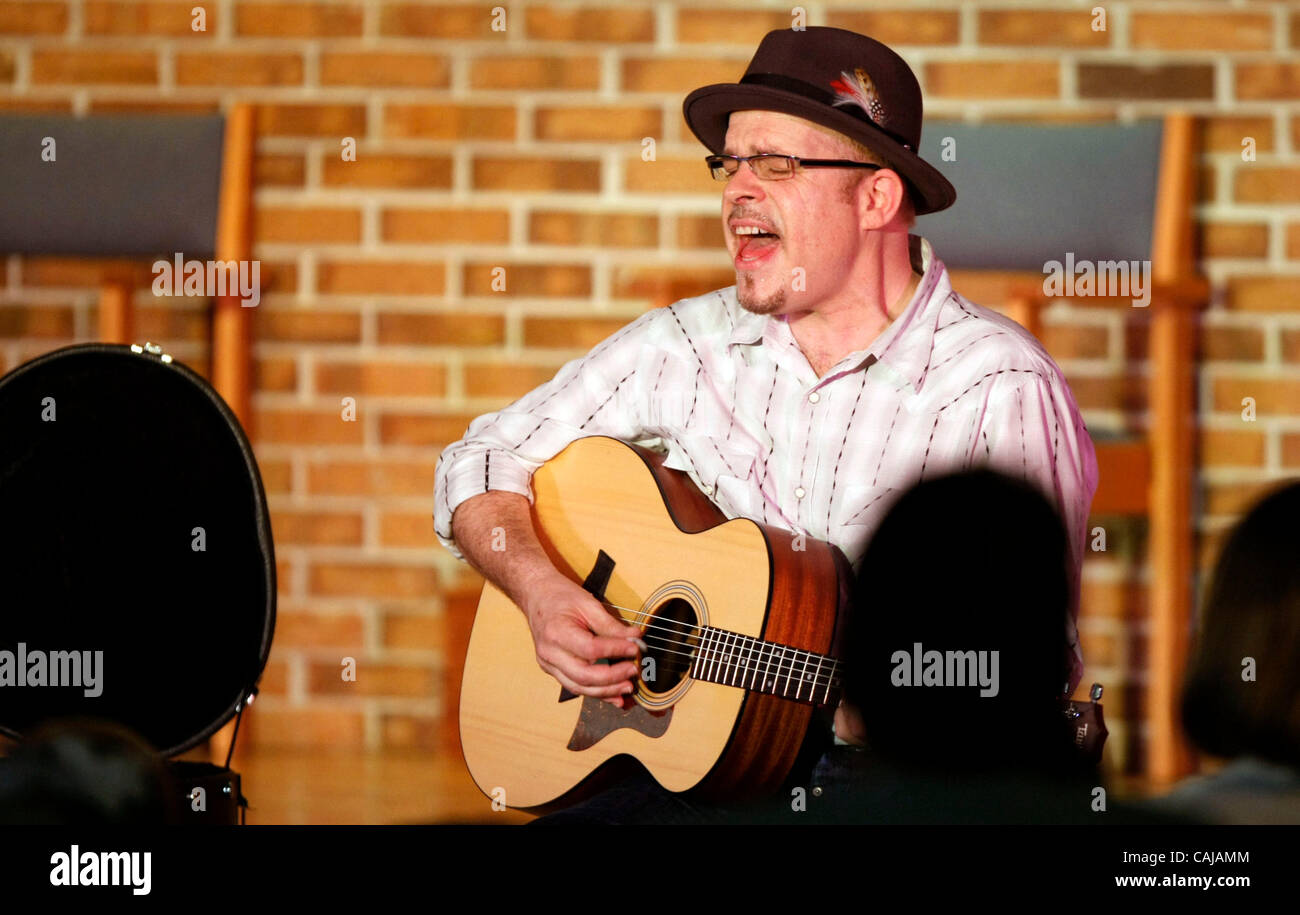 011408 met dylan Photo by Lannis Waters/The Palm Beach Post 0047632A ...