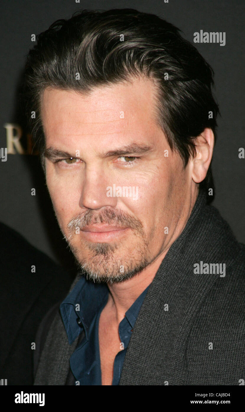 Jan 15, 2008 - New York, NY, USA - Actor JOSH BROLIN at the 2007 ...