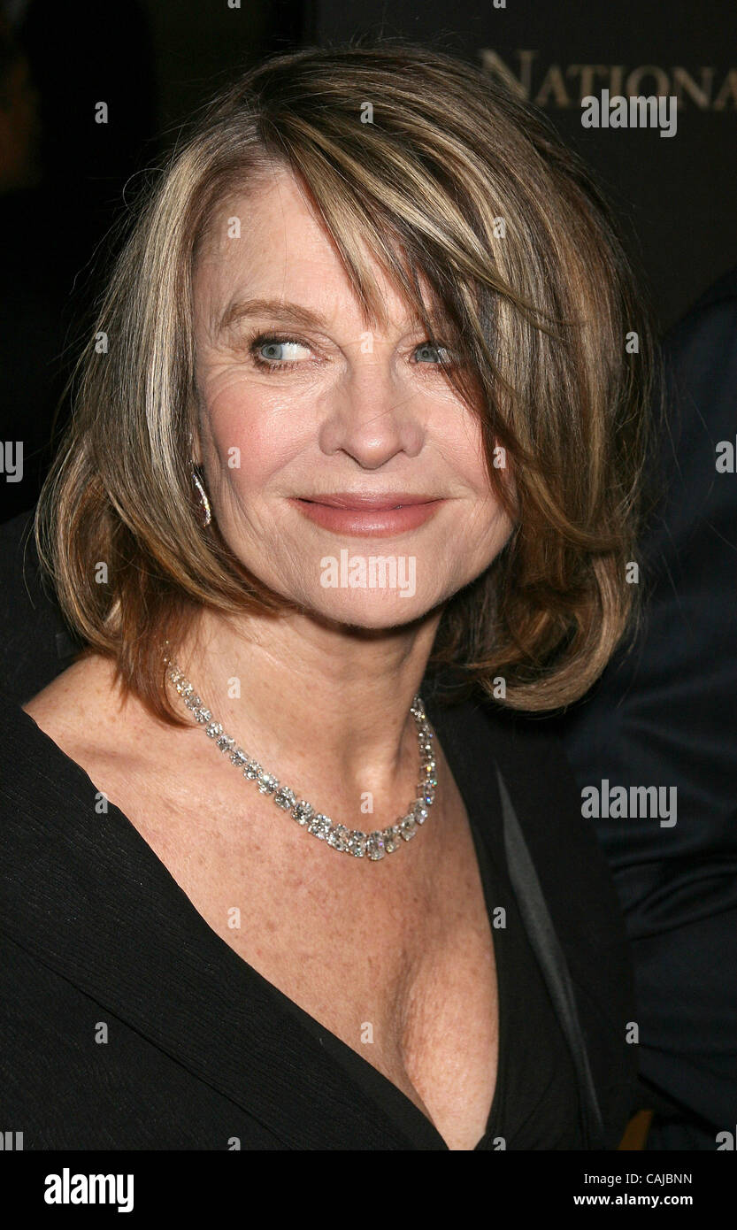 Jan 15, 2008 - New York, NY, USA - Actress JULIE CHRISTIE at the 2007 ...