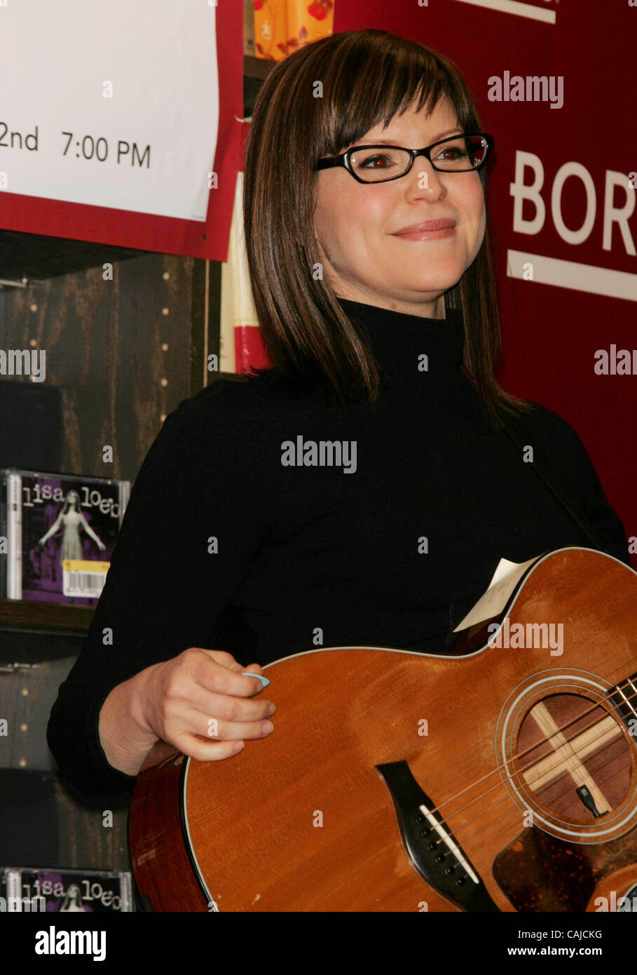 Jan. 22, 2008 - New York, New York, U.S. - LISA LOEB PERFORMS SONGS ...