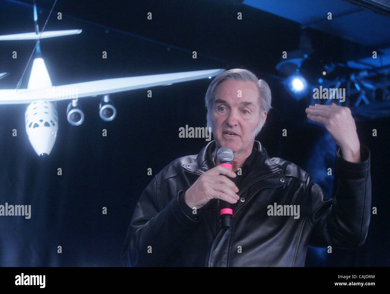 Jan 23, 2008 - New York, NY, USA - Aircraft designer BURT RUTAN unveils ...