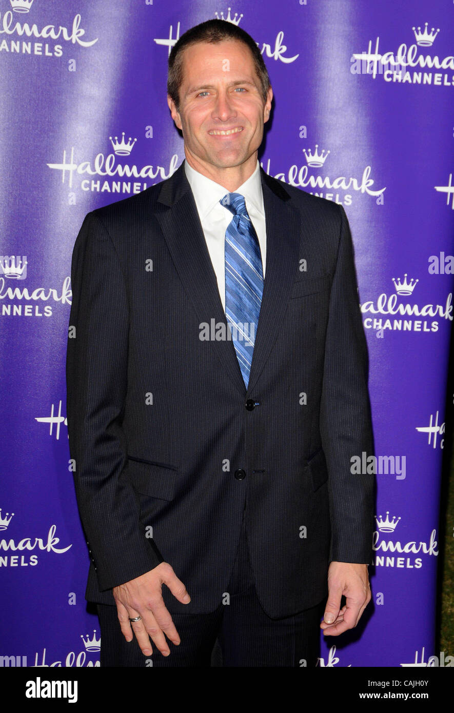 Jan. 7, 2011 - Los Angeles, California, U.S. - Rob Estes Attending The ...