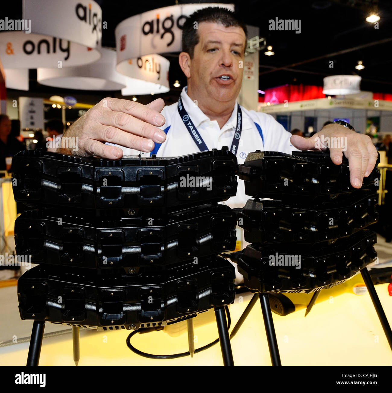 Taser international hi-res stock photography and images - Alamy