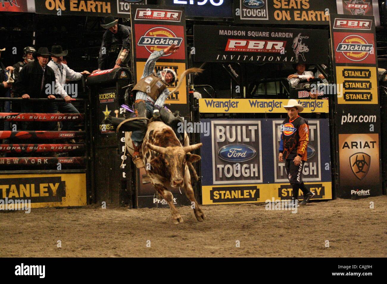 Jan. 9, 2011 - New York, New York, U.S. - Professional Bull Riding ...