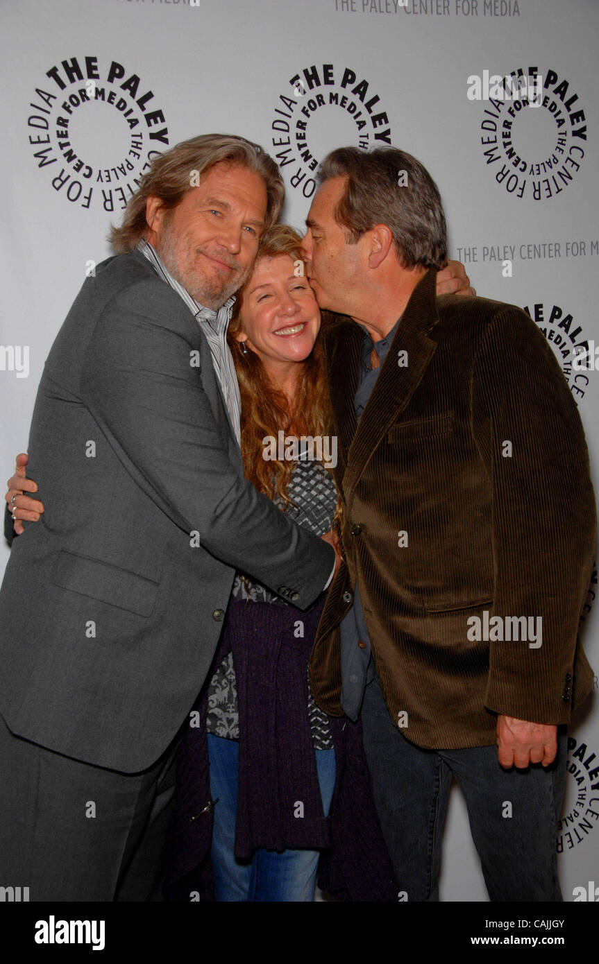 Jan. 9, 2011 - Hollywood, California, U.S. - Jeff Bridges, Cindy ...