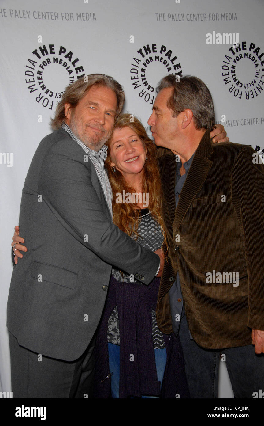 Jan. 9, 2011 - Hollywood, California, U.S. - Jeff Bridges, Cindy ...