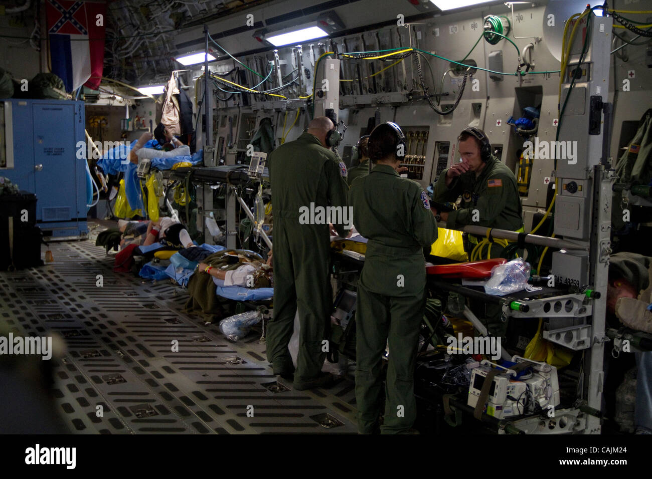 Members of the 86th AES (Aeromedical Evacuation Squadron) based in ...